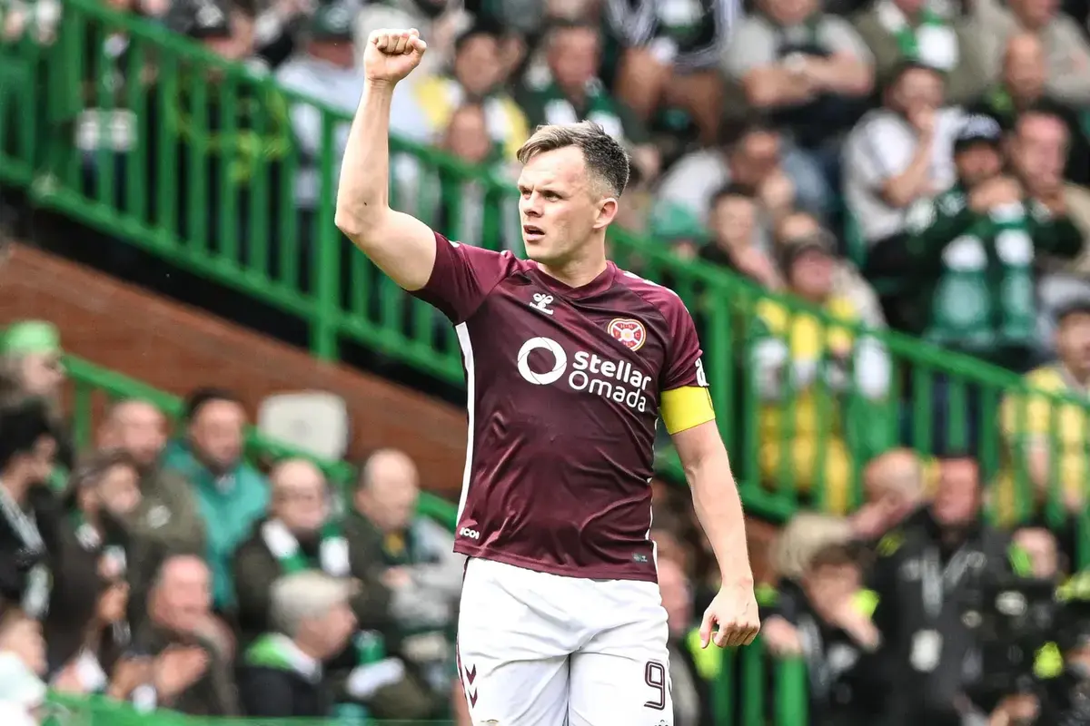 Clever Lawrence Shankland shrewdly pulls off dream Rangers move